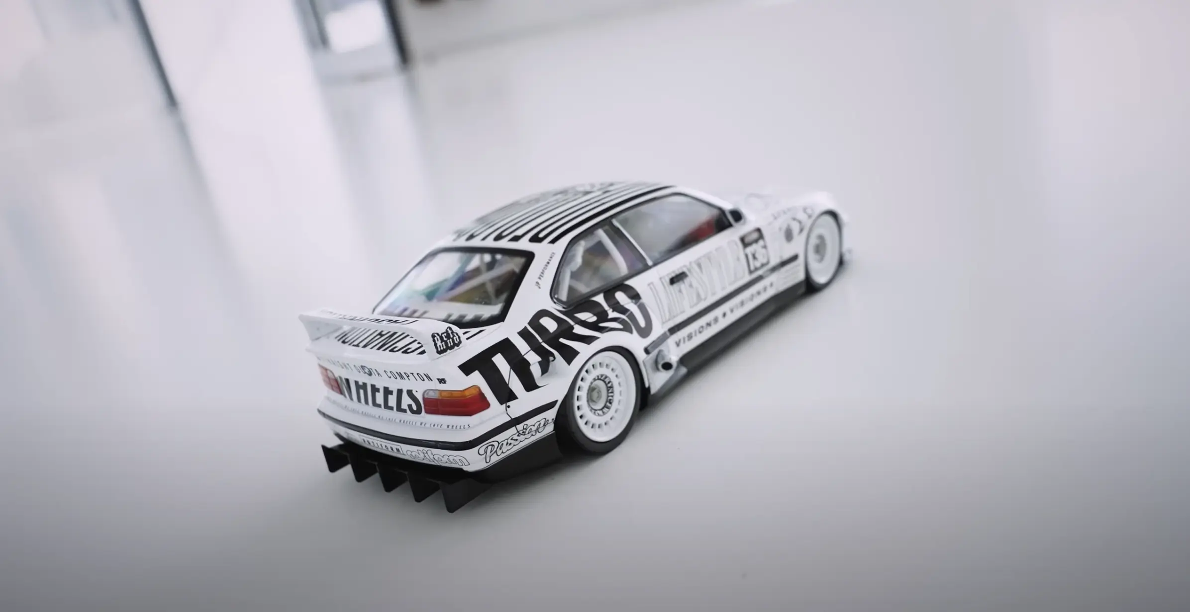 JP Kraemo - BMW E36 Turbo - 1:18 MODELL - Fresh-x-Clean